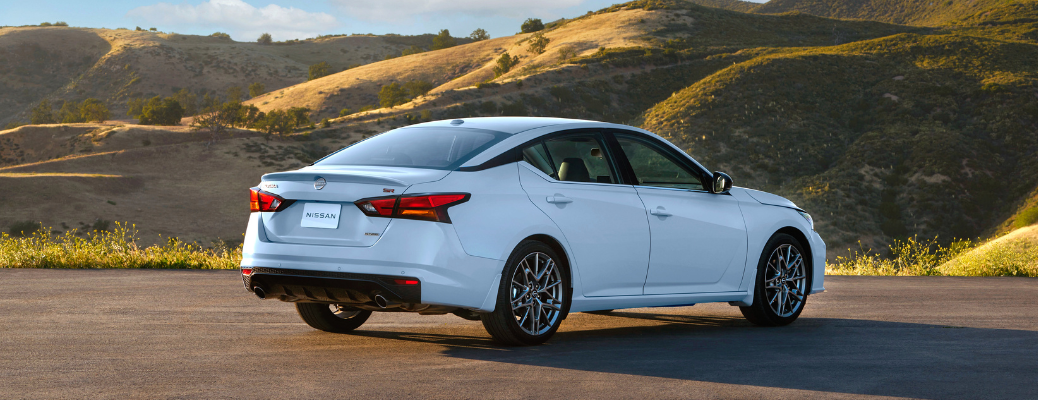 2023 Nissan Altima Comfort and Convenience Specs