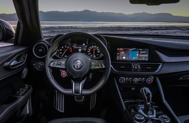 How Comfortable is the 2021 Alfa Romeo Giulia Interior?