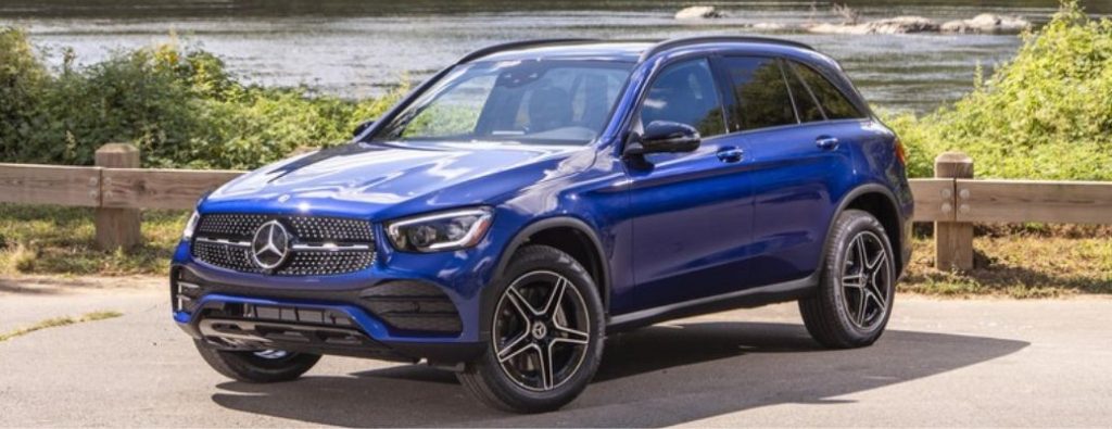 How does the 2021 Mercedes-Benz GLC 300 SUV perform?