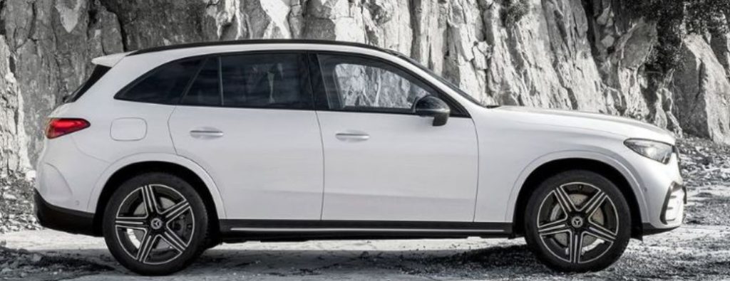 Watch Video: Commercial of the 2023 Mercedes-Benz GLC "Morph"