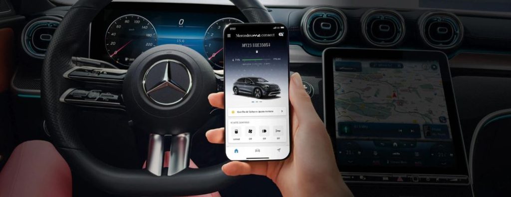 Access Service History and Set Service Reminders Using Mercedes-Benz App