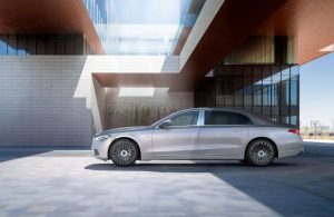 How to Program Garage Door Opener in Your Mercedes-Benz