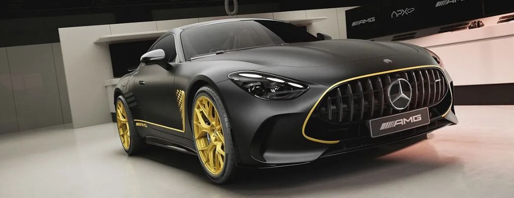 What's New in the 2026 Mercedes-AMG® GT 63 APXGP Edition?