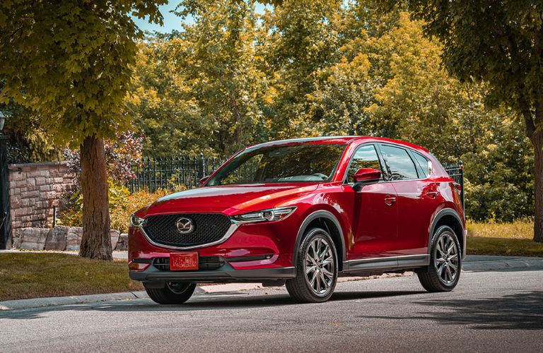 What are the exterior color options for the 2020 Mazda CX-5?