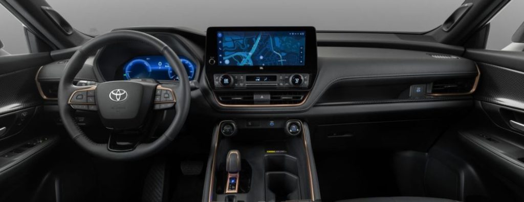 Explore Cloud Navigation on Toyota's New Audio Multimedia System