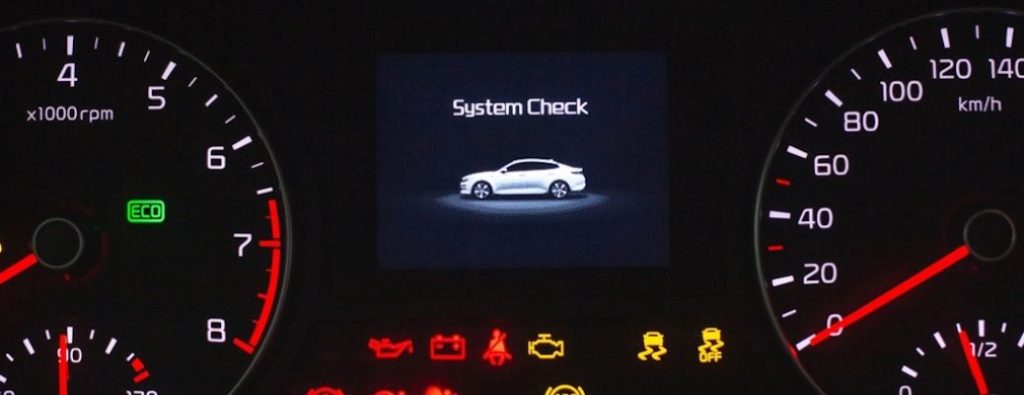 What do the dashboard warning lights in my Ford vehicle mean?