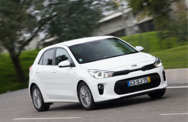 2021 Kia Rio and Rio 5-Door Interior Space Specifications