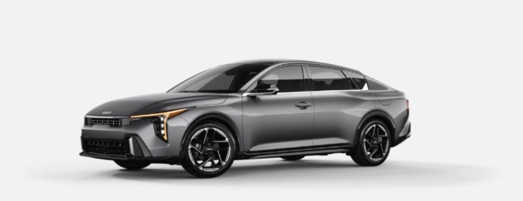 What color options does the 2025 Kia K4 offer? - Matt Castrucci Kia