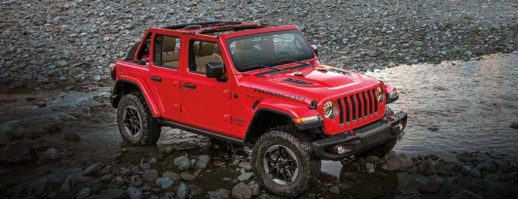 Unseen Footage of the Jeep Wrangler Rubicon on an Off-Road Jeep Trail