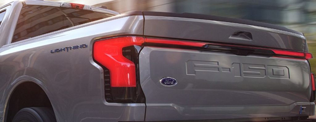 What is the available Ford Intelligent Backup Power feature of the 2022 ...