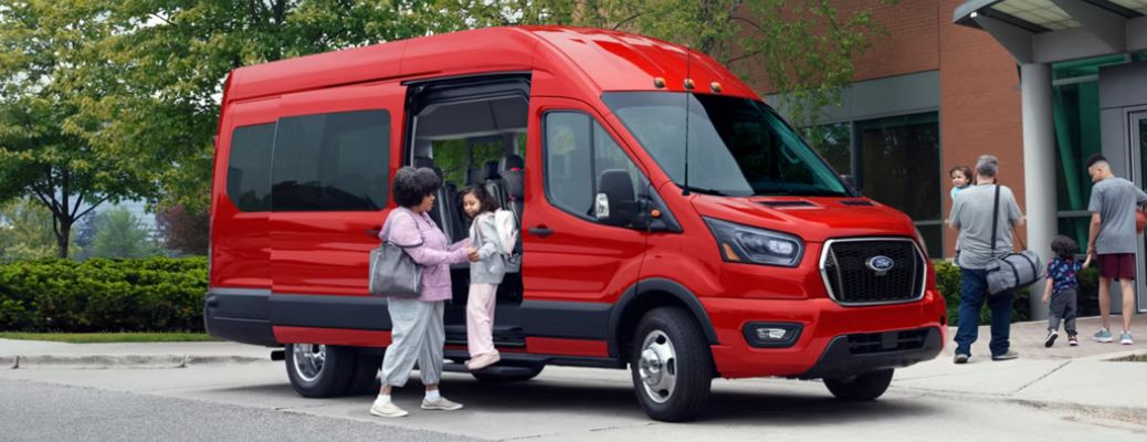 2026 Ford Transit-350 Passenger Van: Features for Group Transportation