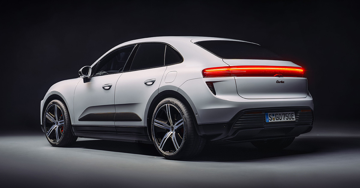 World premiere: Porsche takes the all-electric 2024 Macan to a new level
