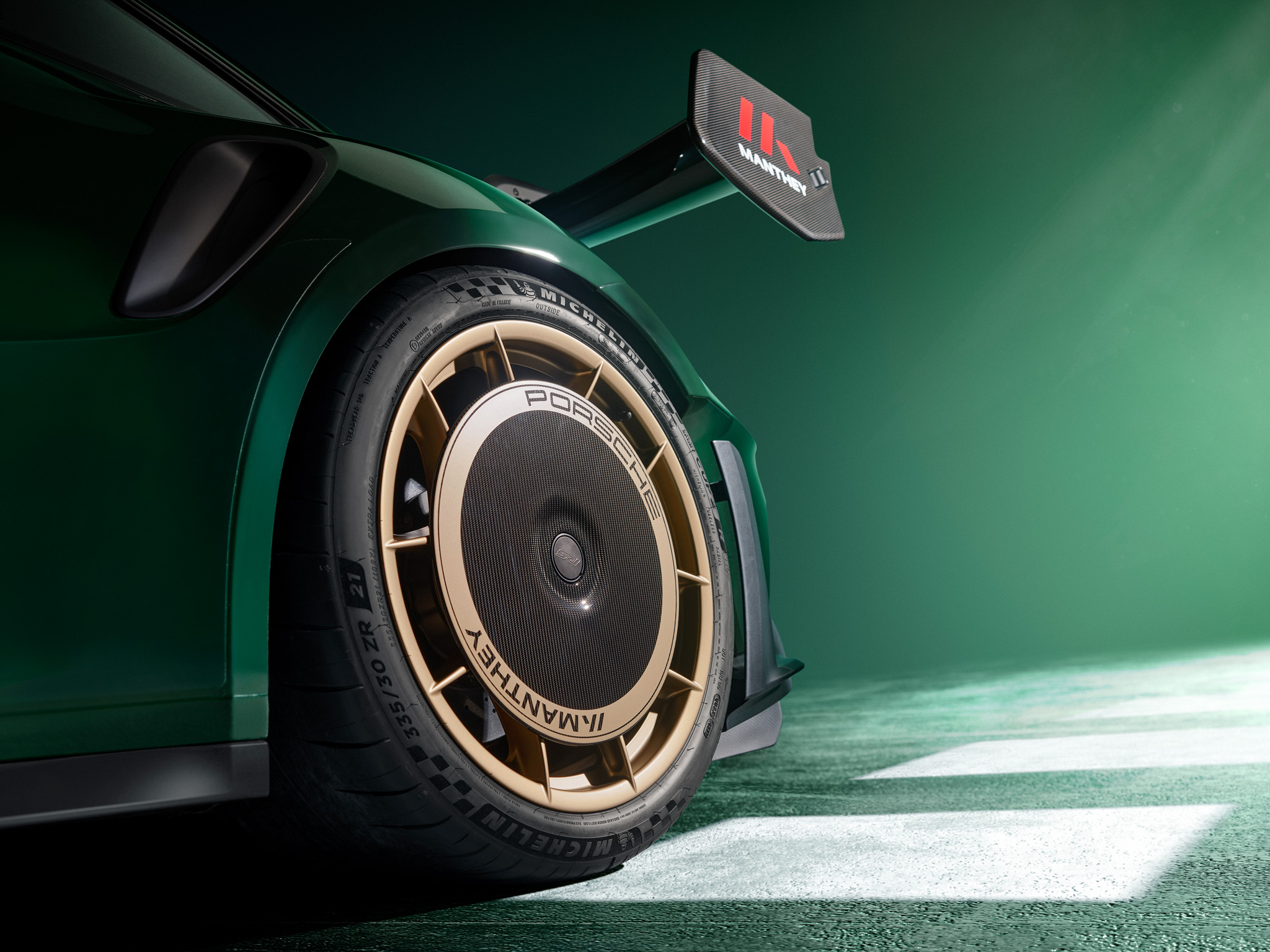 Porsche 911 GT3 RS Manthey Kit - Champion Porsche