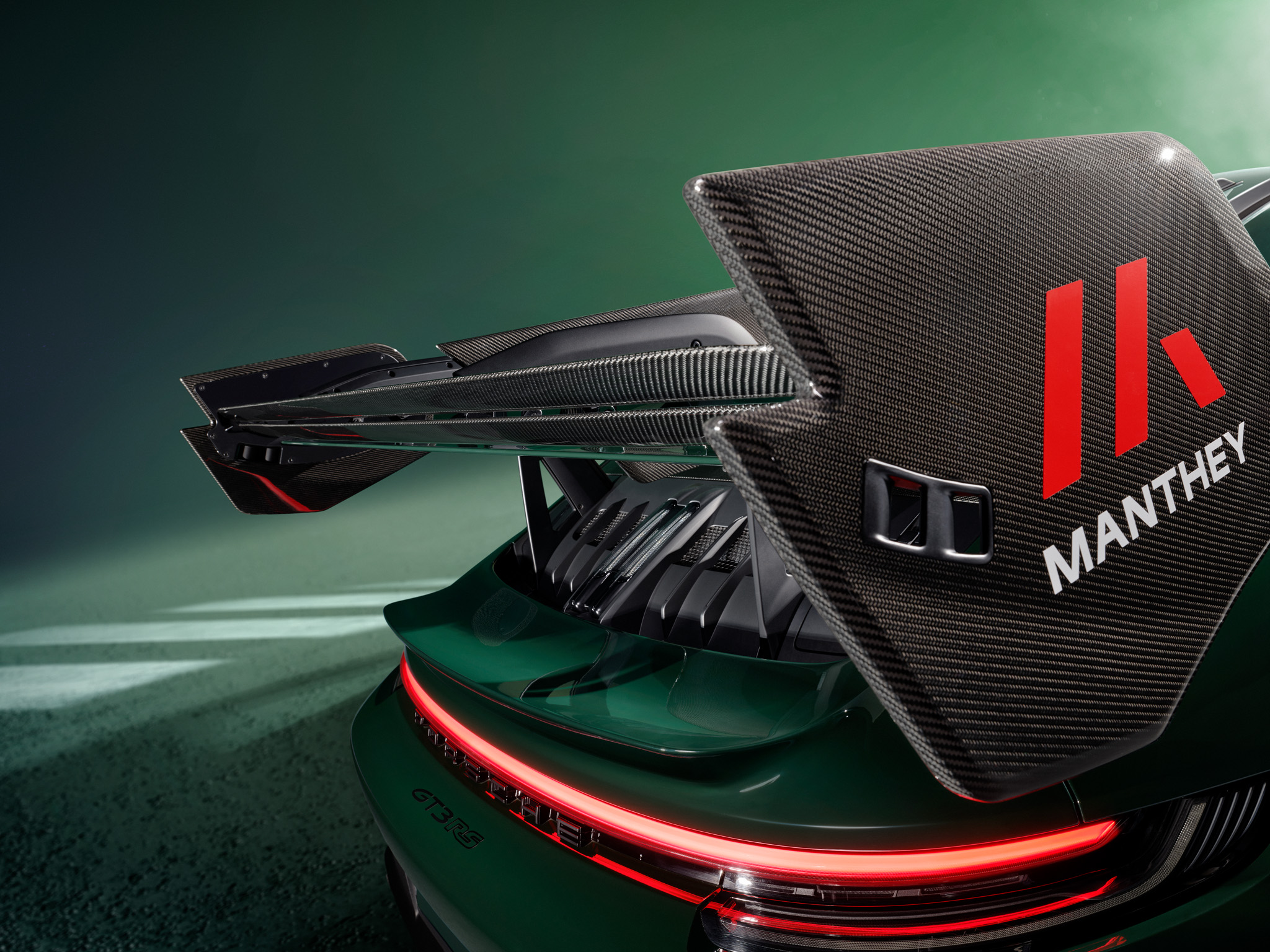 Porsche 911 GT3 RS Manthey Kit - Champion Porsche