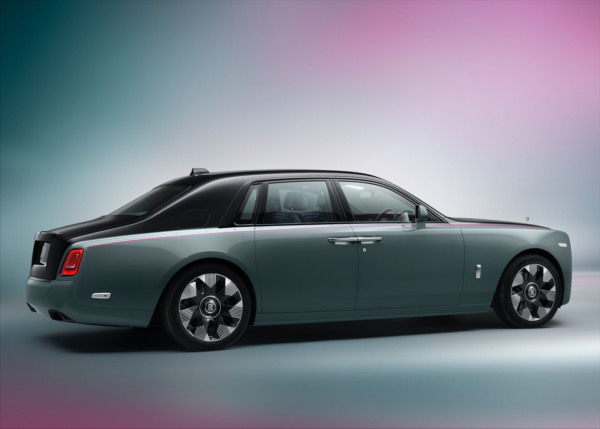 Rolls-Royce Phantom | Rolls-Royce Motor Cars Houston