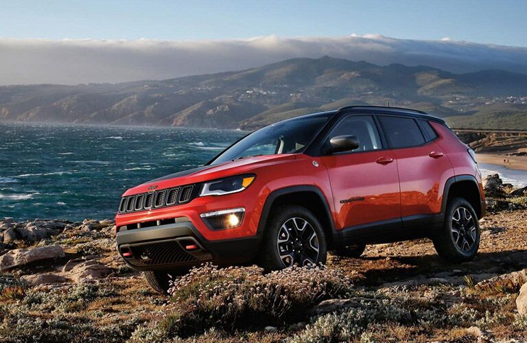 2020 Jeep Compass vs 2020 Toyota C-HR