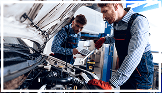 Pre-Owned Dealership Blue Springs, MO | Universal Auto Plaza KC