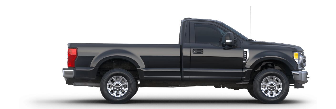 2021 Ford F-350 SRW XLT near Edmonton, AB