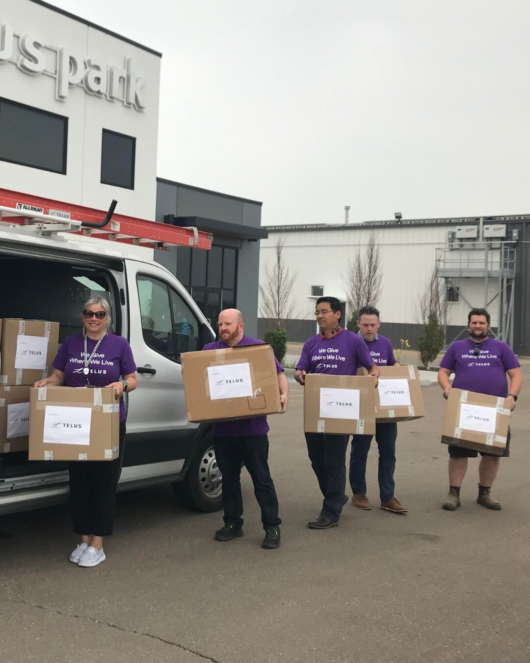 Do You Work for Telus? Employees Eligible for Discounts