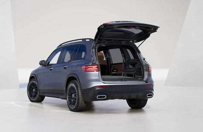 2025 Mercedes-Benz GLB 250 vs 2025 Mercedes-Benz AMG® GLB 35 SUV