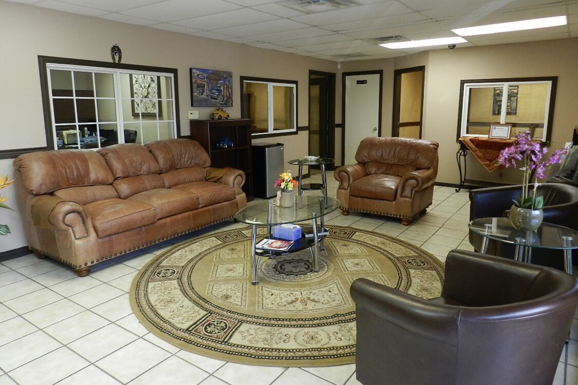 Selective Autoplex - Pre-Owned Dealership Addison TX