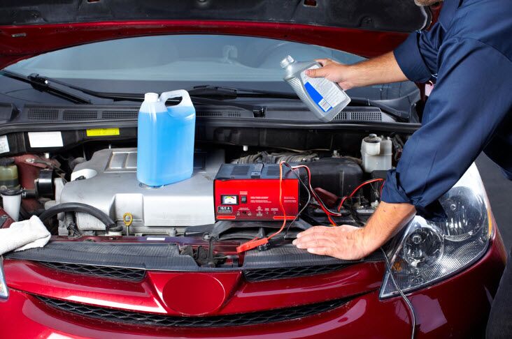 Differences Between Automatic and Manual Transmission Fluid