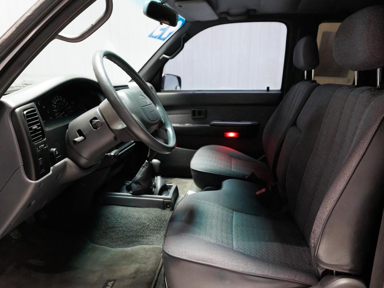 Used 1995 Toyota Tacoma Club Cab 4WD in Cranberry PA
