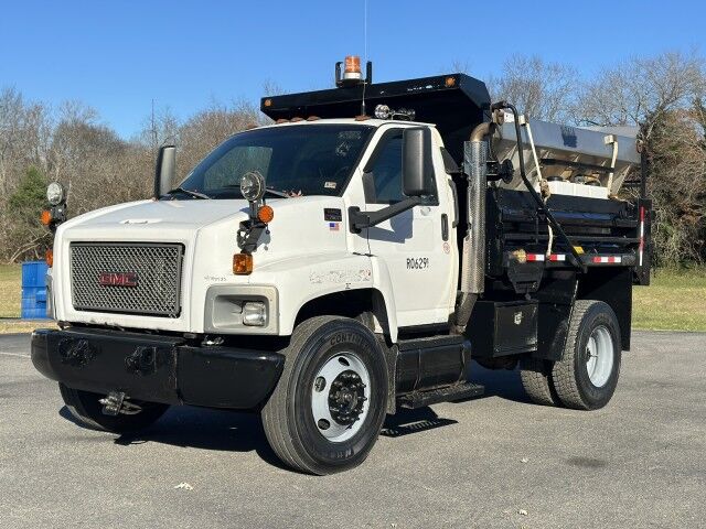 2003 GMC C7500 Dump Truck w Spreader Henrico VA 49736693