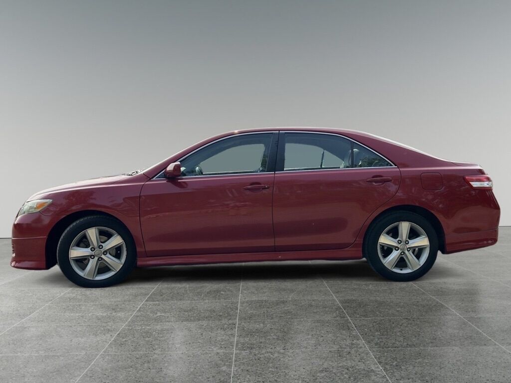 Used 2011 TOYOTA CAMRY BASE in Toledo OH