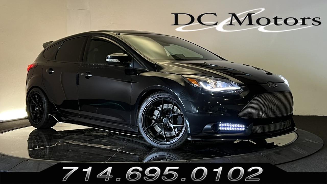 Ford Focus St Black Rims