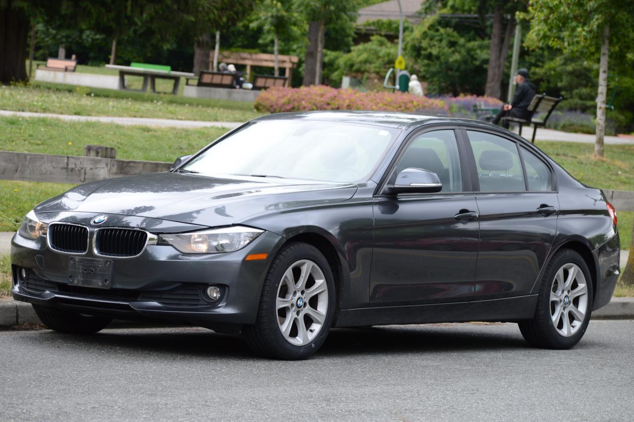 Used 2014 BMW 3-Series 4dr Sdn 320i xDrive AWD in Surrey BC