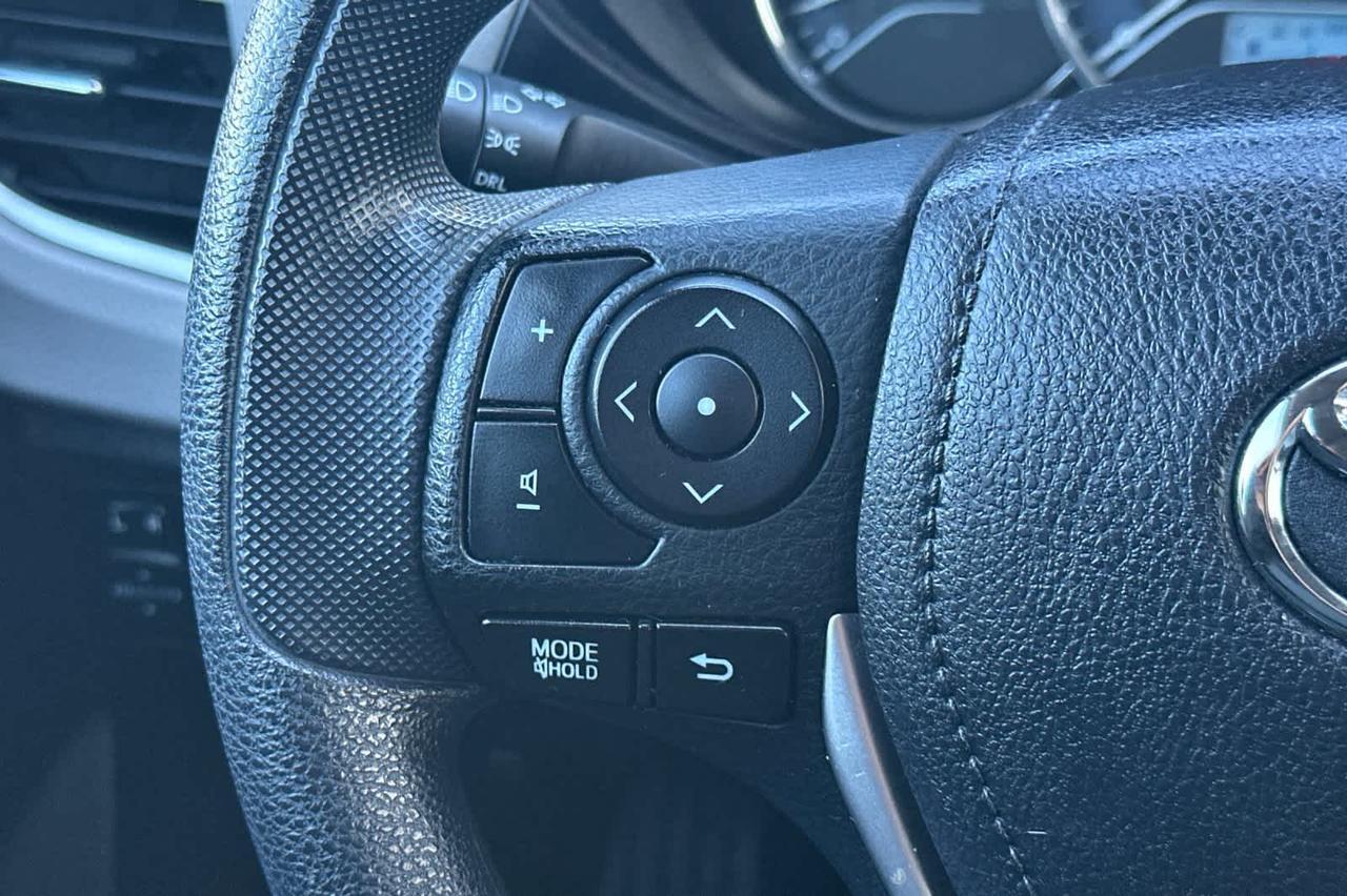 Used 2014 Toyota Corolla LE in Roseville CA