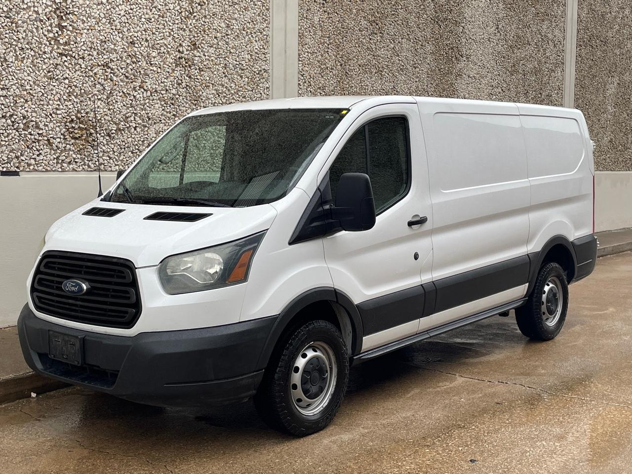 Used 2016 Ford Transit Cargo Van in Farmers Branch TX