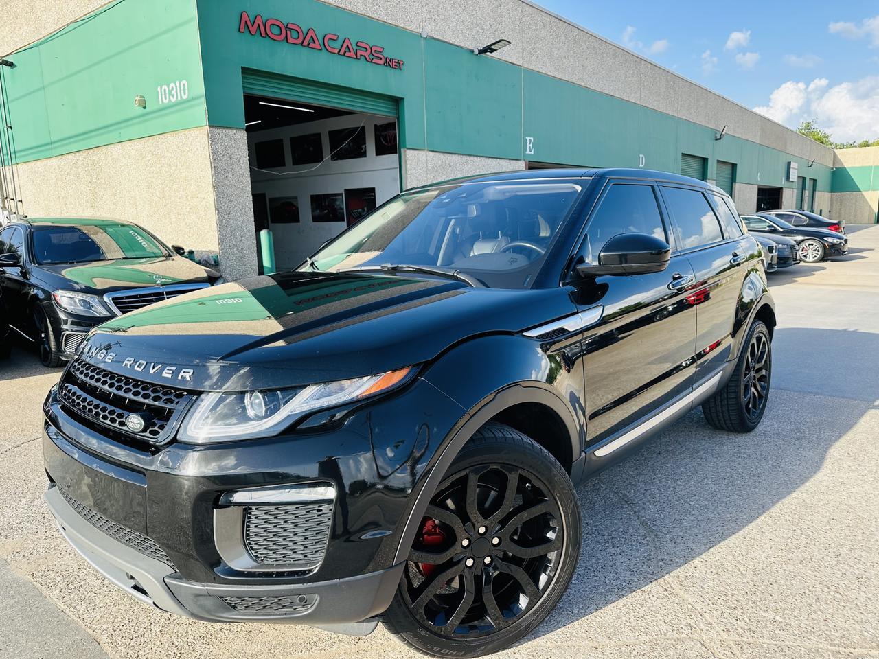 Used Luxury Vehicle Dealership Dallas TX
