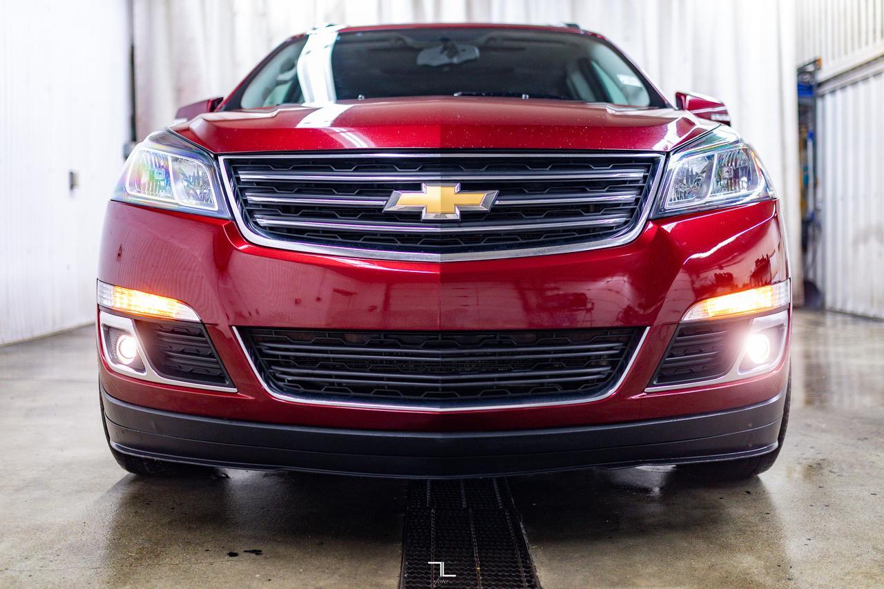 Used 2017 Chevrolet Traverse AWD LT Roof BCam PSeat in Red Deer AB
