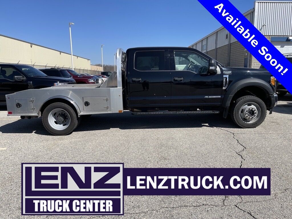 2017 Ford F-550 Super Duty 4x4 Crew Cab XLT DRW Fond du Lac WI