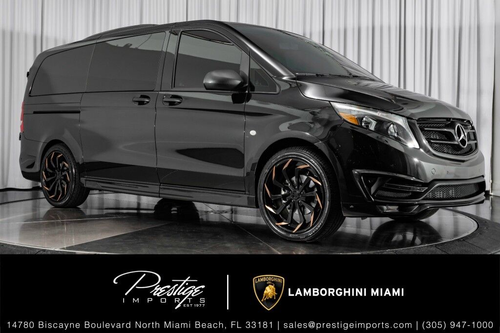 2017 Mercedes-Benz Metris Passenger Van North Miami Beach FL 52505497