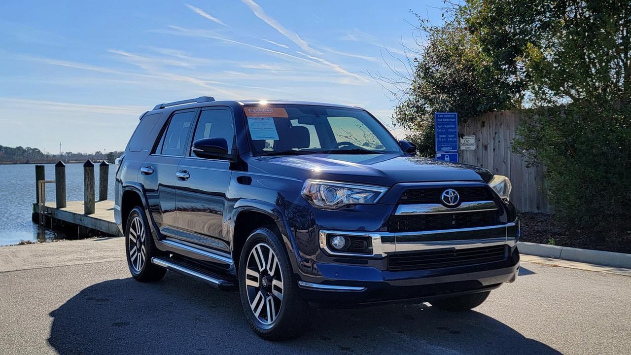 2017 Toyota 4Runner Limited 4x4 LUXURY SUV, HEATED AND COOLED LEATHER ...