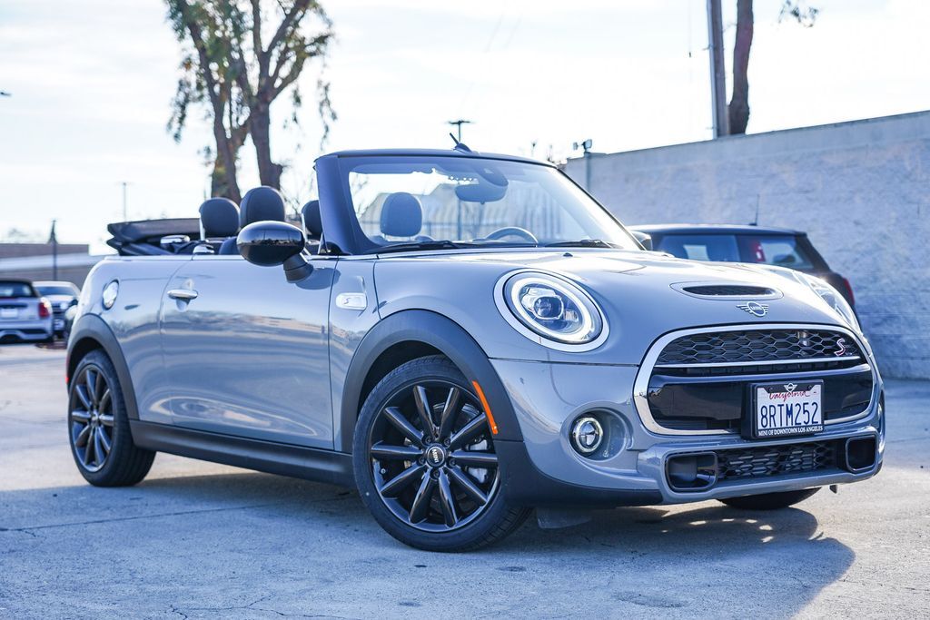 Used 2020 MINI Cooper S Signature in Huntington Beach CA