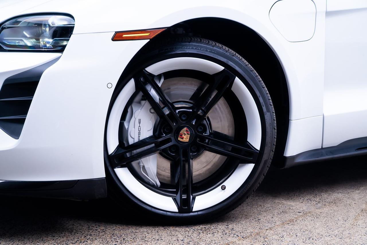 2020 Porsche Taycan Turbo Ventilated Seats Matrix Design Headlights for ...