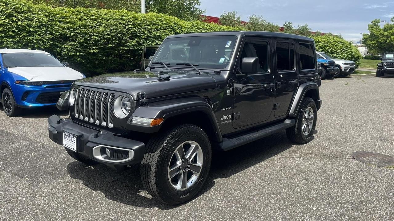 New & Used Chrysler, Dodge, Jeep, RAM, Wagoneer Dealership in Bayside ...