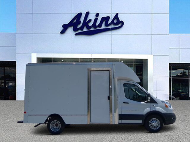 New 2022 Ford Transit Cutaway T-350 DRW 156 WB in Winder, GA