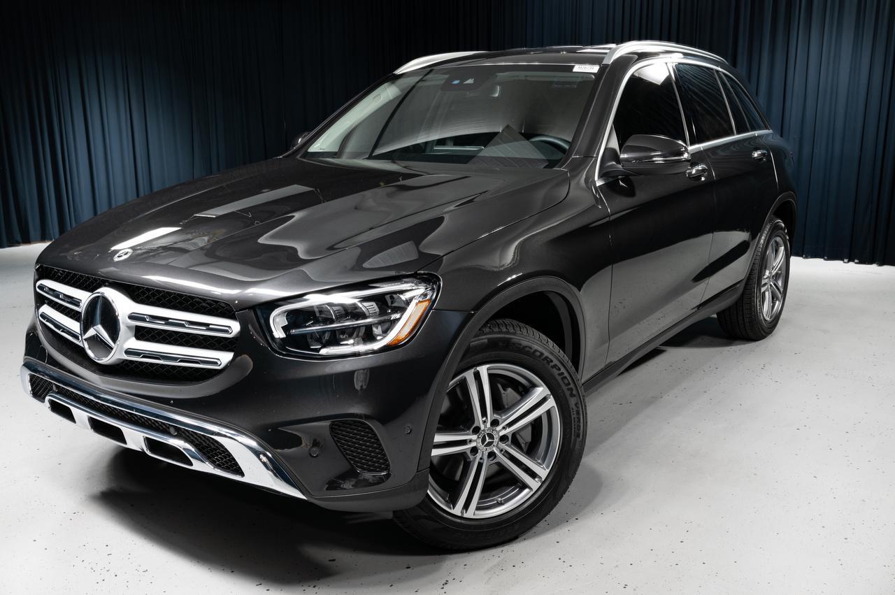 2022 Mercedes-Benz GLC 300 SUV vs. GLC 300 4MATIC® SUV