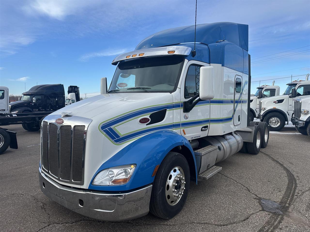 Peterbilt 579 Minneapolis MN