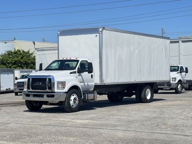 New dry freight box trucks in Miami FL