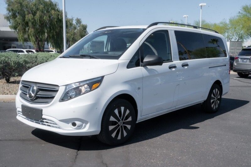 New Mercedes-Benz Metris Passenger Van Peoria AZ