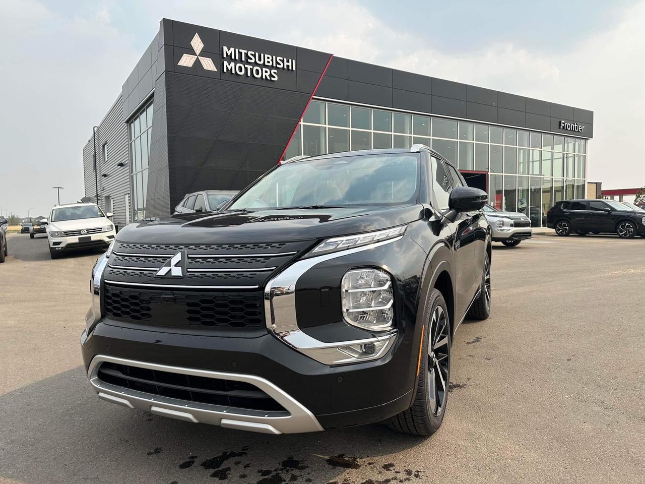 New 2023 Mitsubishi Outlander PHEV Whitecourt AB