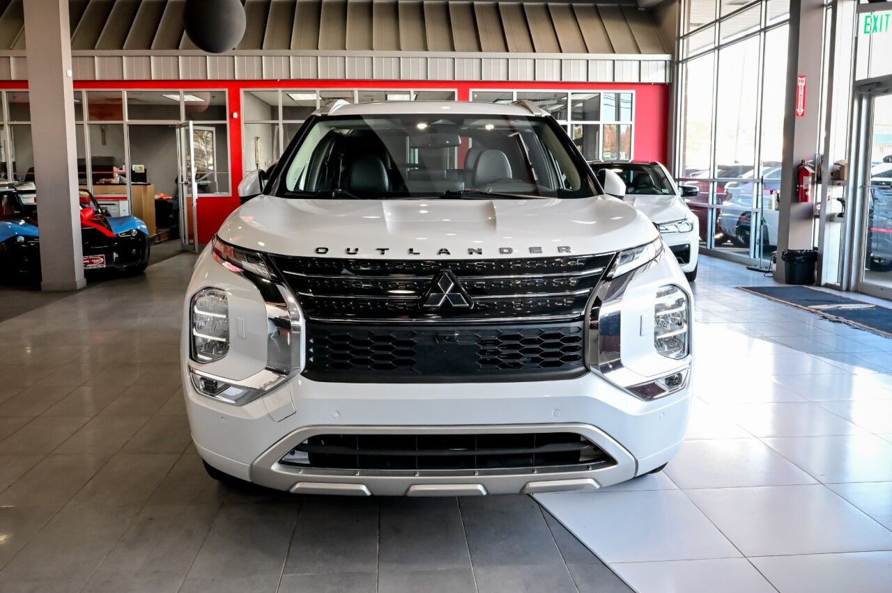 Vehicle details - 2023 Mitsubishi Outlander PHEV at Quality Auto Center of Ramsey Springfield ...