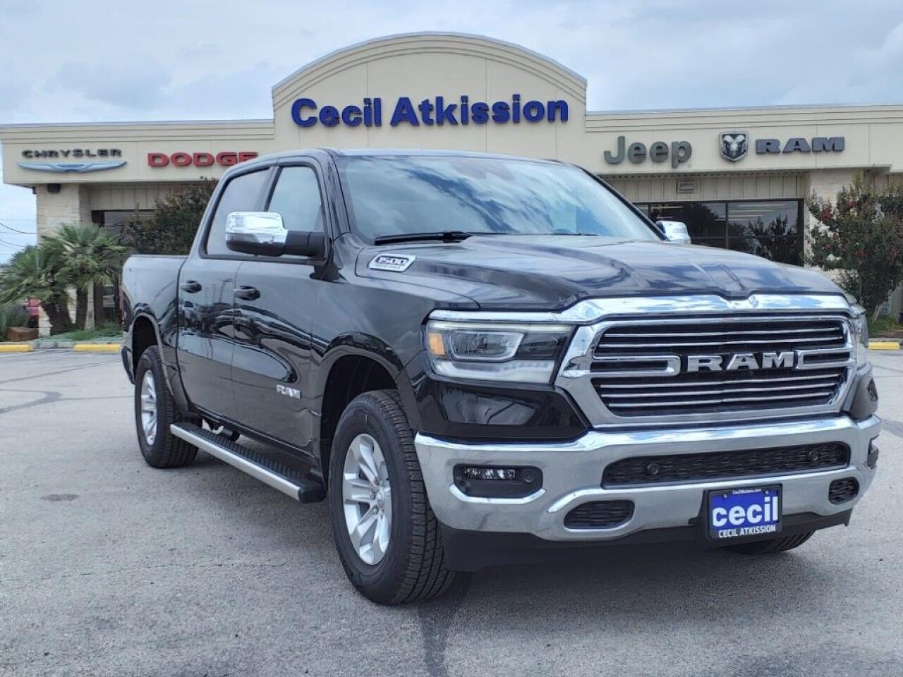 New 2023 Ram 1500 Laramie in Uvalde TX