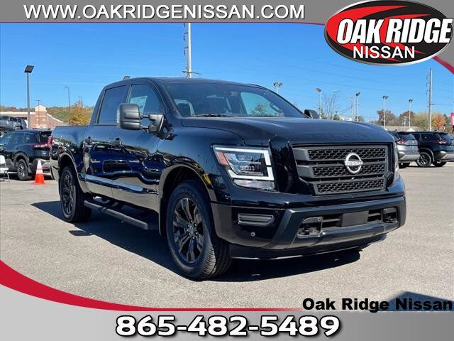 New Nissan Titan Oak Ridge TN